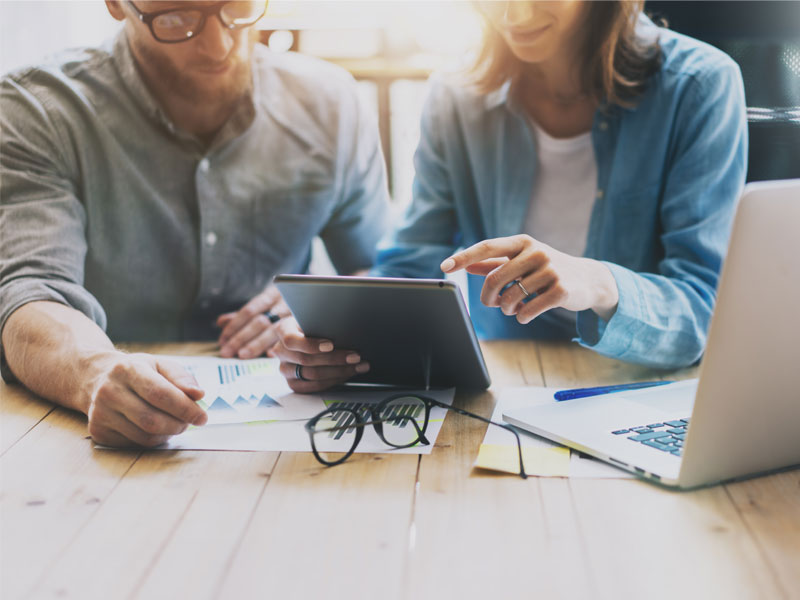 Financial Services - Creative Clan